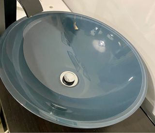 Lavabo a ciotola d'appoggio