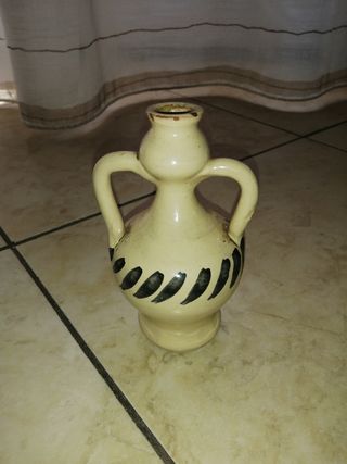 Anfora olio in ceramica. 