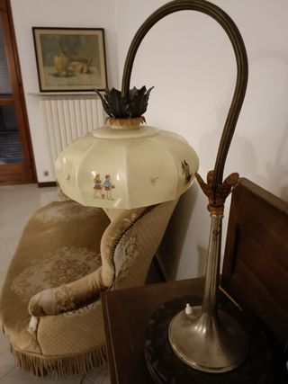 lampada  e comodino