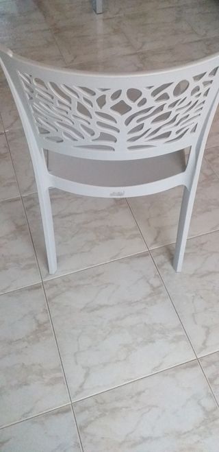 sedie da interno/esterno.