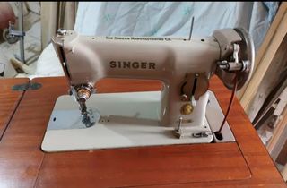macchina da cucire  singer