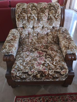 Poltrona con tessuto fiorato