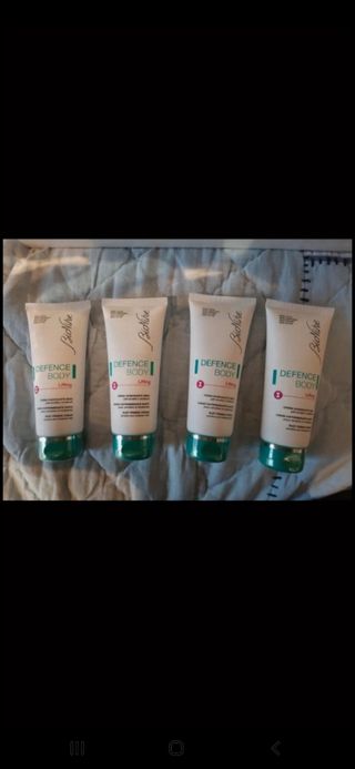 4 confezioni crema rassodante seno 