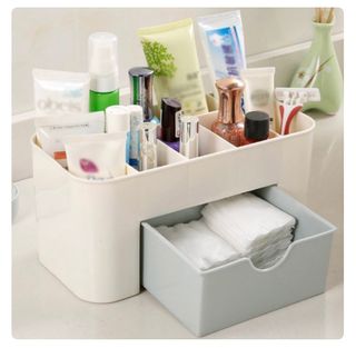 Organizzatore per make-up 