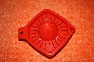 Spremiagrumi manuale vintage di plastica