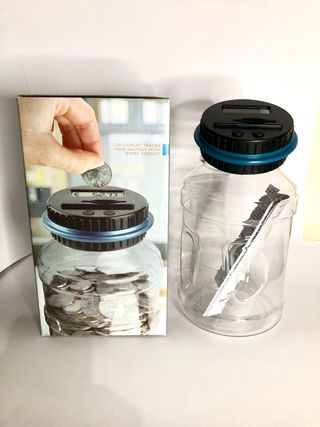 Salvadanaio conta monete elettronico