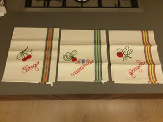 3 Canovacci misto lino ricamati a rilevo. Nuovi 