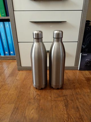 2 borracce in inox da 1 litro ciascuna
