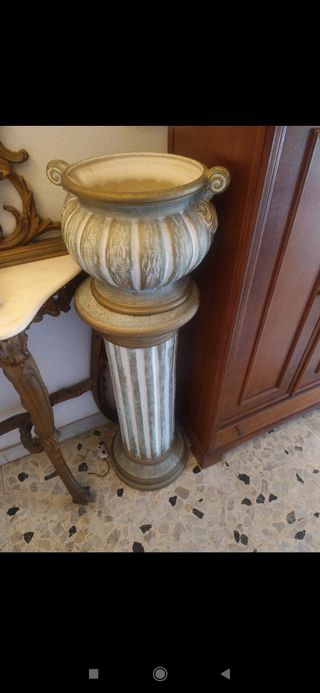porta vaso con colonnina