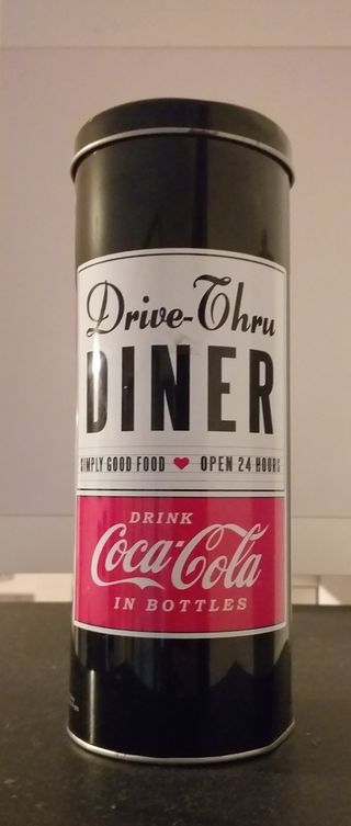 Porta cannucce Coca Cola in latta con coperchio