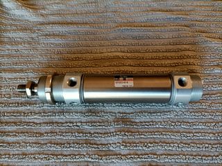 cilindro pneumatico smc 