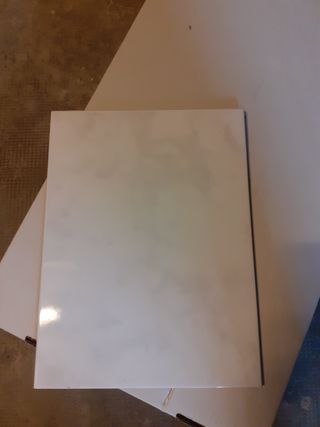 8 piastrelle 25x35cm circa 