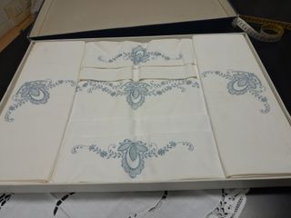 Bellissima parure matrimoniale vintage di qualità
