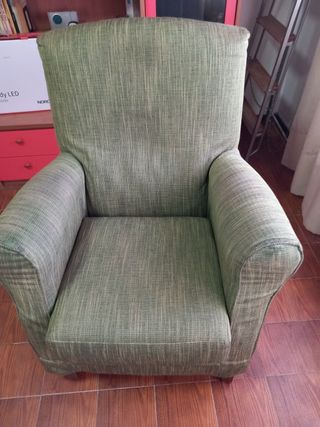 poltrona in stoffa verde