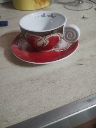 tazza da thè con piattino