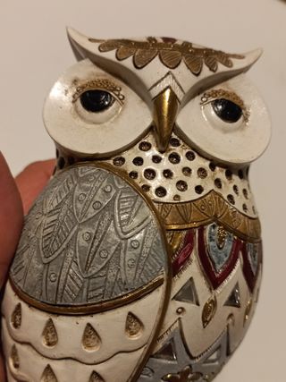 Gufo in ceramica dipinta