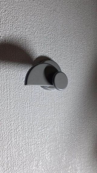 Attaccapanni in plastica dura