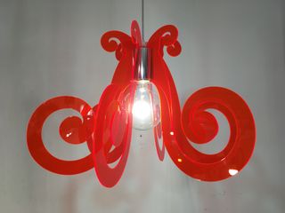 Lampadario metacrilato rosso fluo