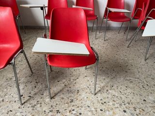 10 Sedia con ribaltina 