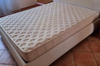 Materasso matrimoniale