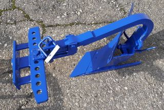 ARATRO CON PORTA ATTREZZI PER MOTOCOLTIVATORE