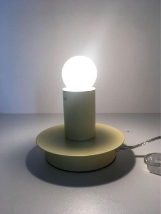 Lampada metallo giallo