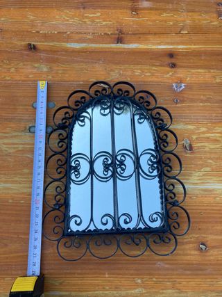 Specchio ferro battuto 