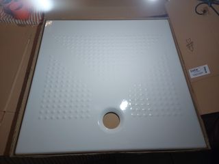 Piatto doccia quadrato in ceramica 90x90cm