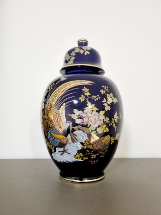 Vaso cinese dipinto a mano