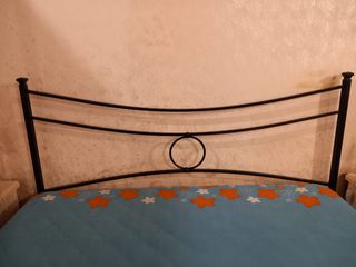 Letto matrimoniale in ferro battuto 