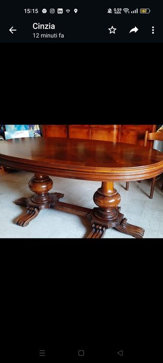 Tavolo in noce 