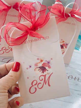 Portaconfetti personalizzato +confetti