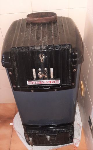 Stufa in ghisa anni 50 