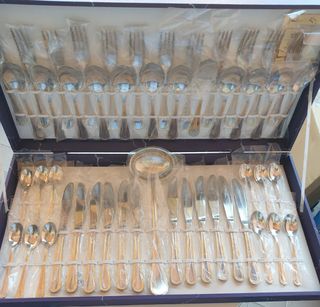 Set posate in oro zecchino
