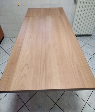 tavolo o scrivania