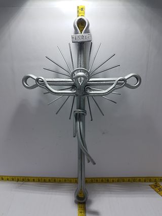CROCIFISSO IN FERRO, Cm 29.5 nuovo.