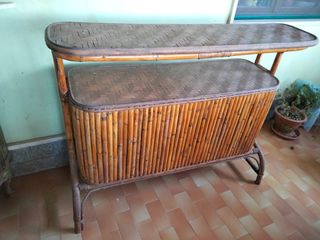 mobile bar in giunco 