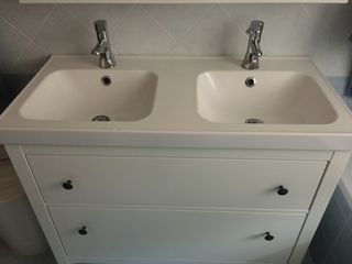 Mobile bagno con lavabo a due vasche