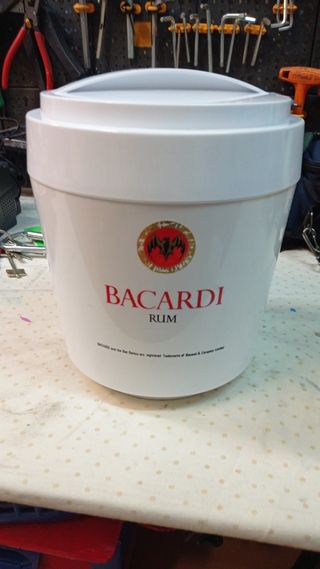 contenitore per il ghiaccio Bacardi 