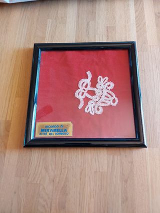 quadretto con tombolo