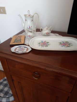 set caffe,vassoi e quadretto. 