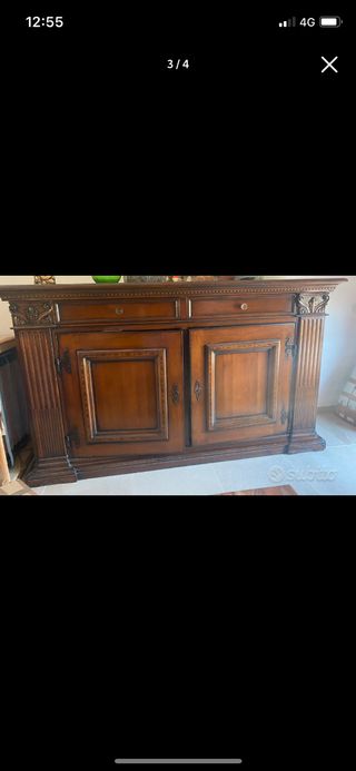Credenza 