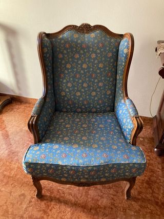 coppia di poltrone bergerè in regalo lampada