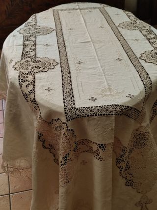 Tovaglia burano e chiaccherino