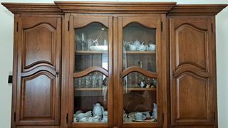 Mobile in legno massello