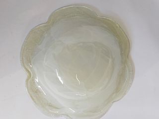 Plafoniera in vetro lavorato. 