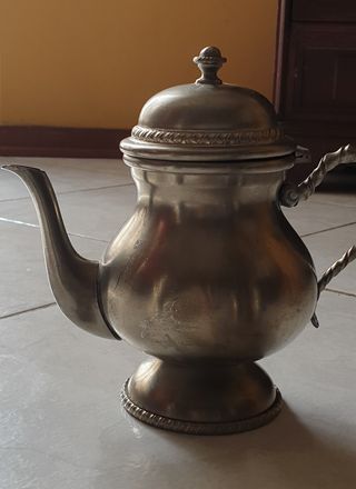 teiera boccale in peltro Vintage