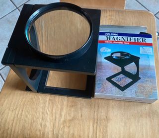 Lente di ingrandimento da scrivania 