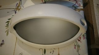 PLAFONIERA APPLIQUE OVALE VETRO E PLASTICA