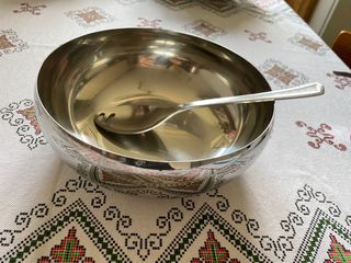 Vassoio AMC con 1 cucchiaio forato AMC 